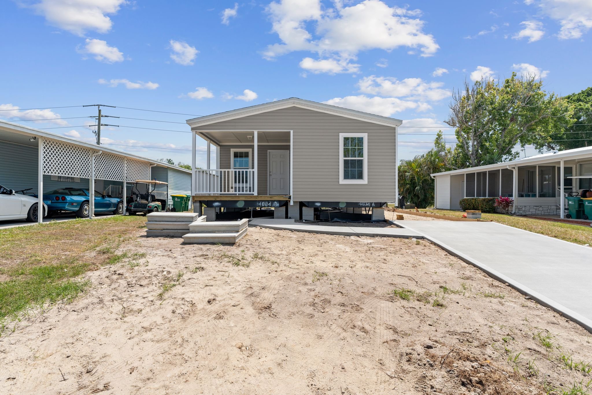 Lake Manor 24x44 (w/12x12 Porch) 2 Bed 2 Bath (1,027 Sq Ft) — Florida ...