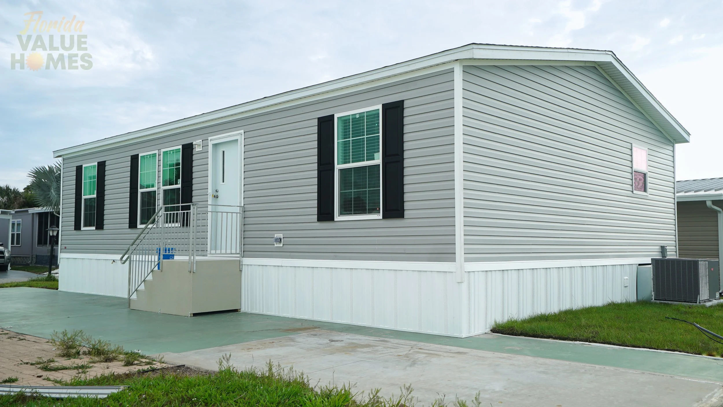 Lake Manor 28x40 3 Bed 2 Bath (1,067 Sq Ft) — Florida Value Homes