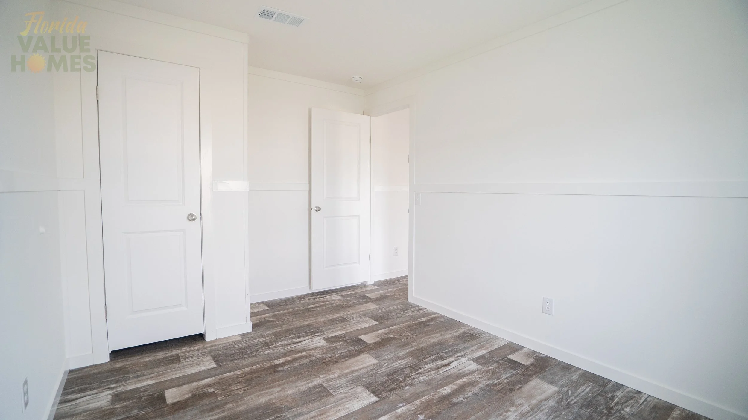 Lake Manor 28x40 3 Bed 2 Bath (1,067 Sq Ft) — Florida Value Homes