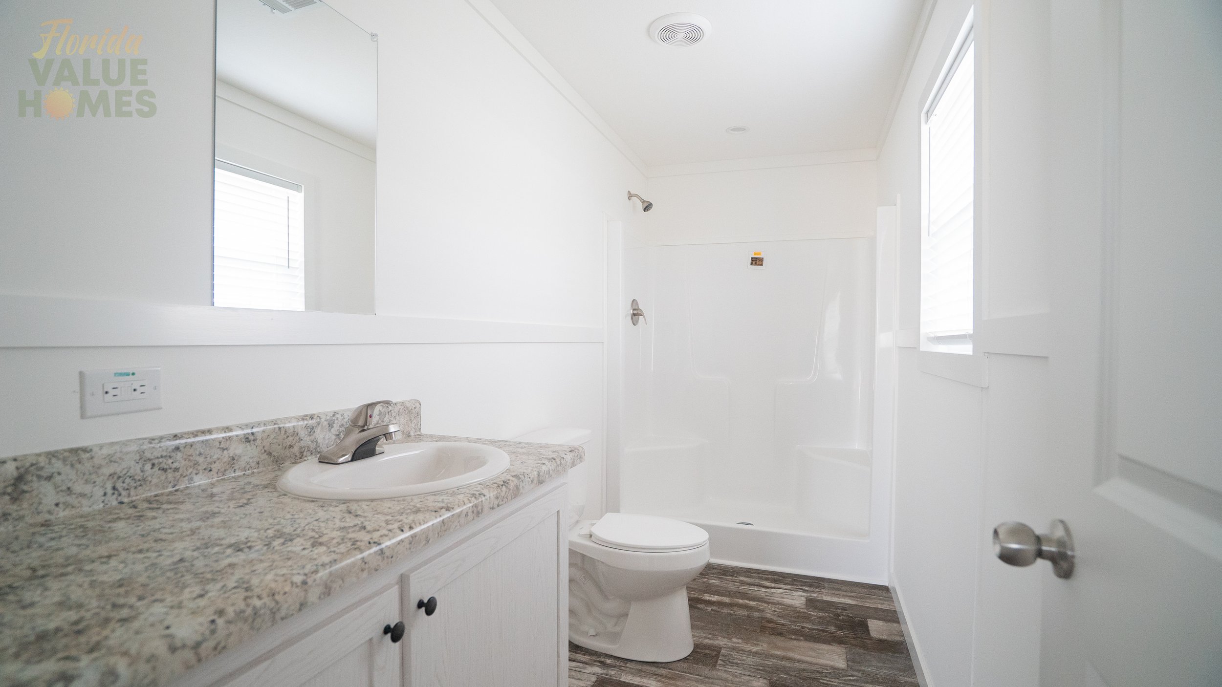 Lake Manor 28x40 3 Bed 2 Bath (1,067 Sq Ft) — Florida Value Homes