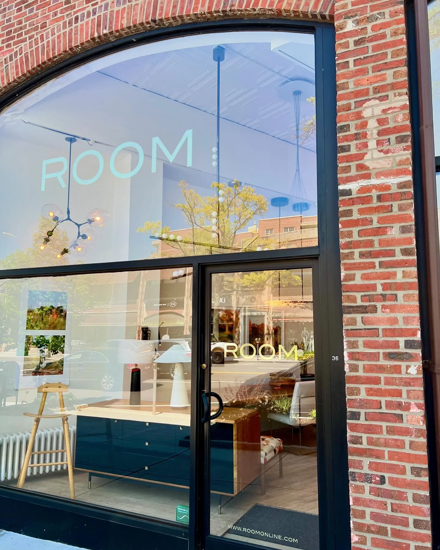 BAMart- Contemporary Art Advisory