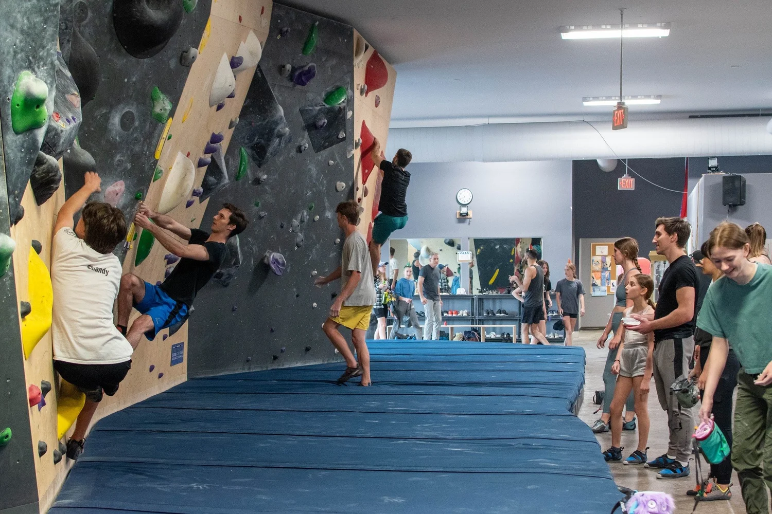 J2 Bouldering | London, Ontario