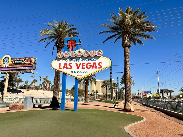 Six fun things to do in Las Vegas — Karin & Jeremy