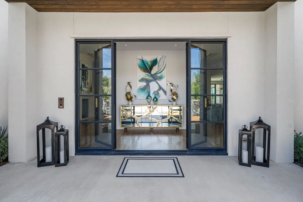 Entryways That Make for a Grand Entrance | Entryway Design | SSI