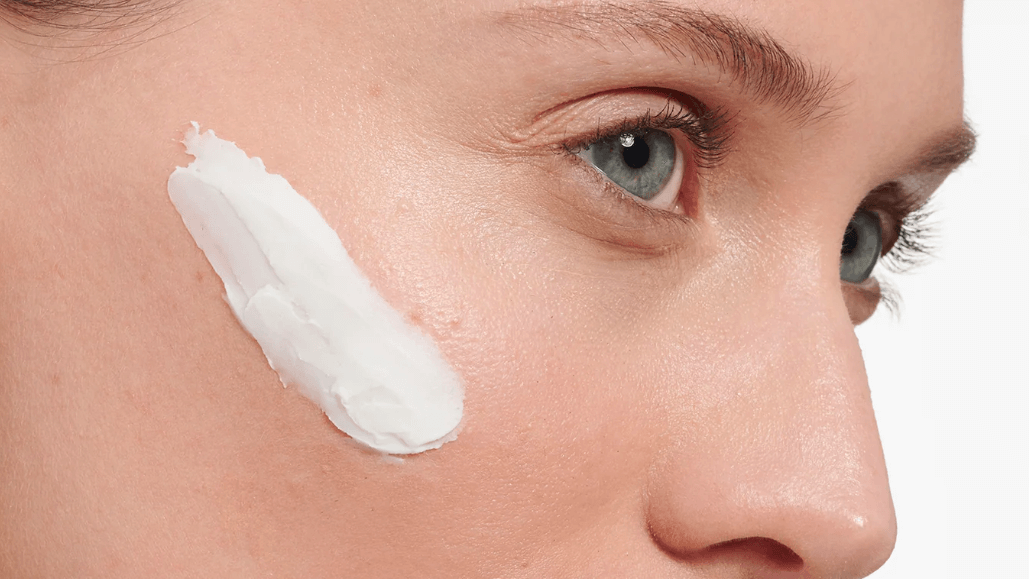 How to Treat Dry Skin on the Face: Causes, Treatment, and Prevention ...