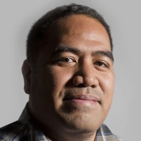 Influent — An Executive Social Agency