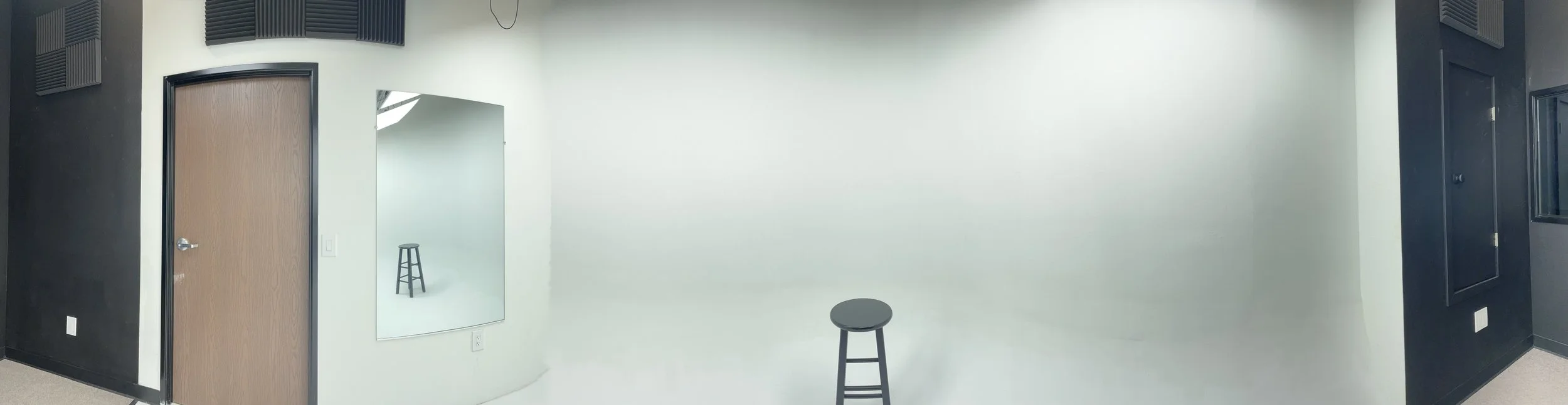 Rental Spaces: Photo – Video – Podcast – Meetings — MURRIETA CREATIVE