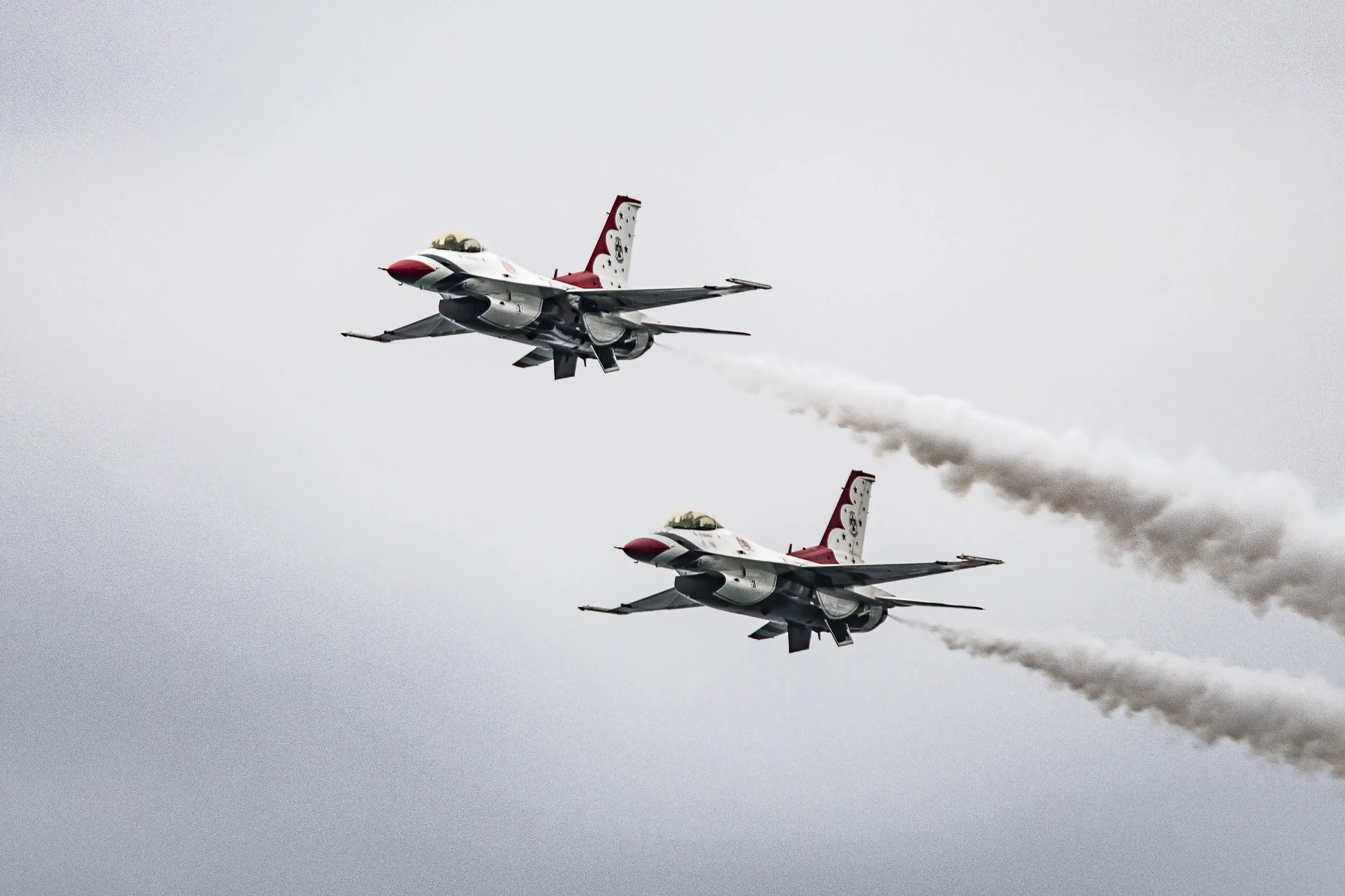 US Air Force Thunderbirds — Pacific Airshow Huntington Beach