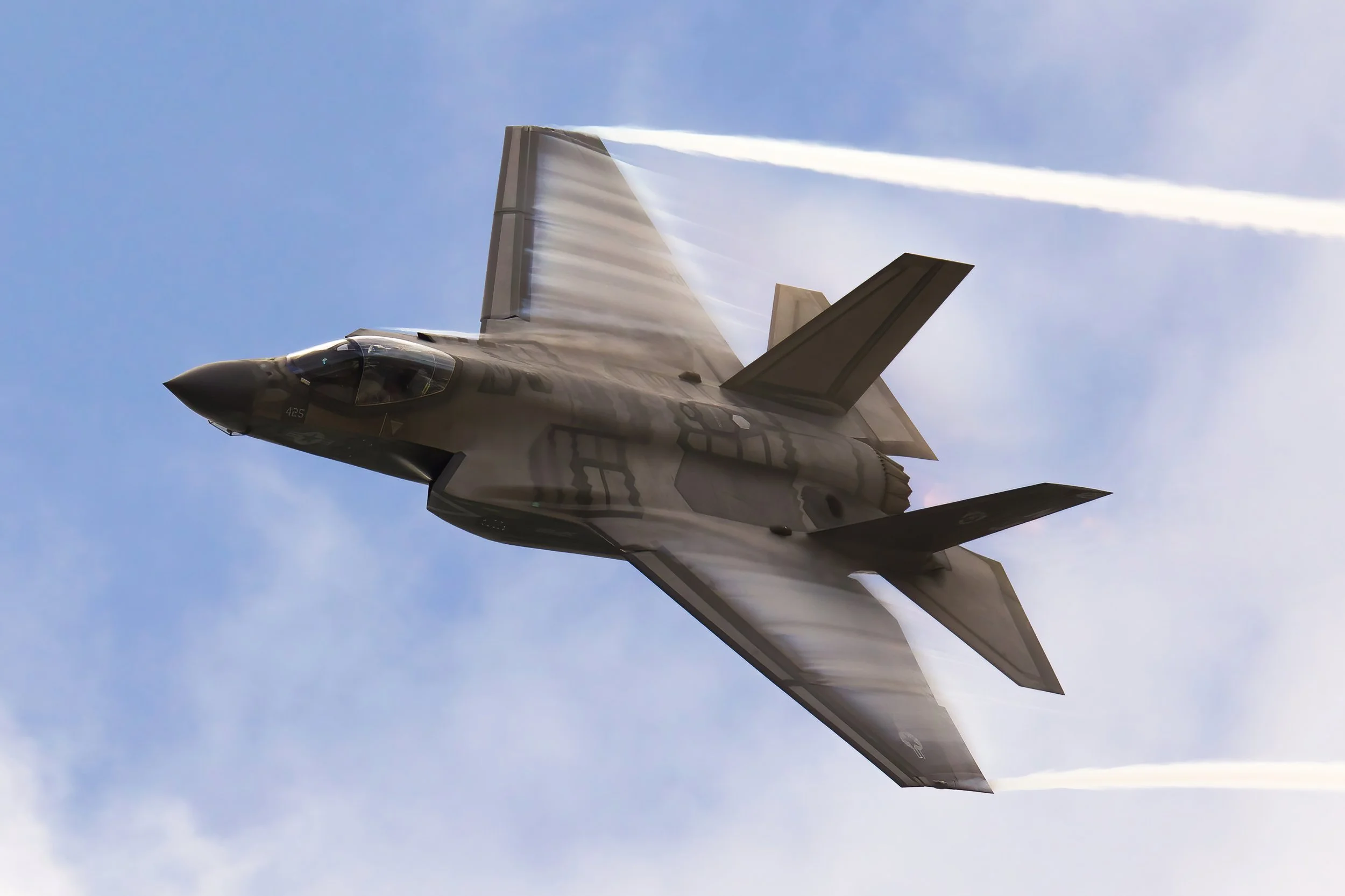 USN F-35C Lighting II Demo — Pacific Airshow Huntington Beach