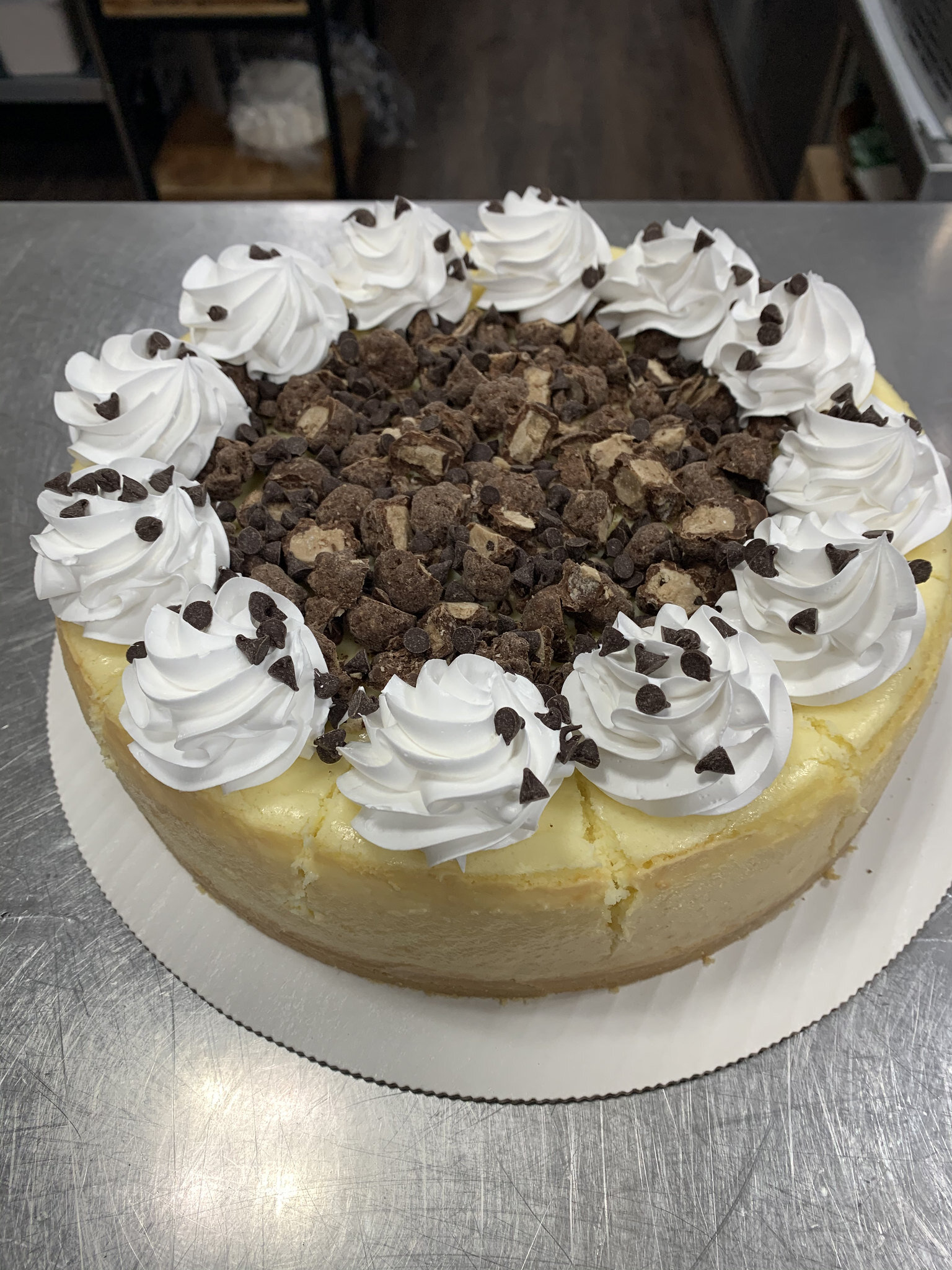 Custom Order Cakes — Cardinal Cakes & Coffee Website