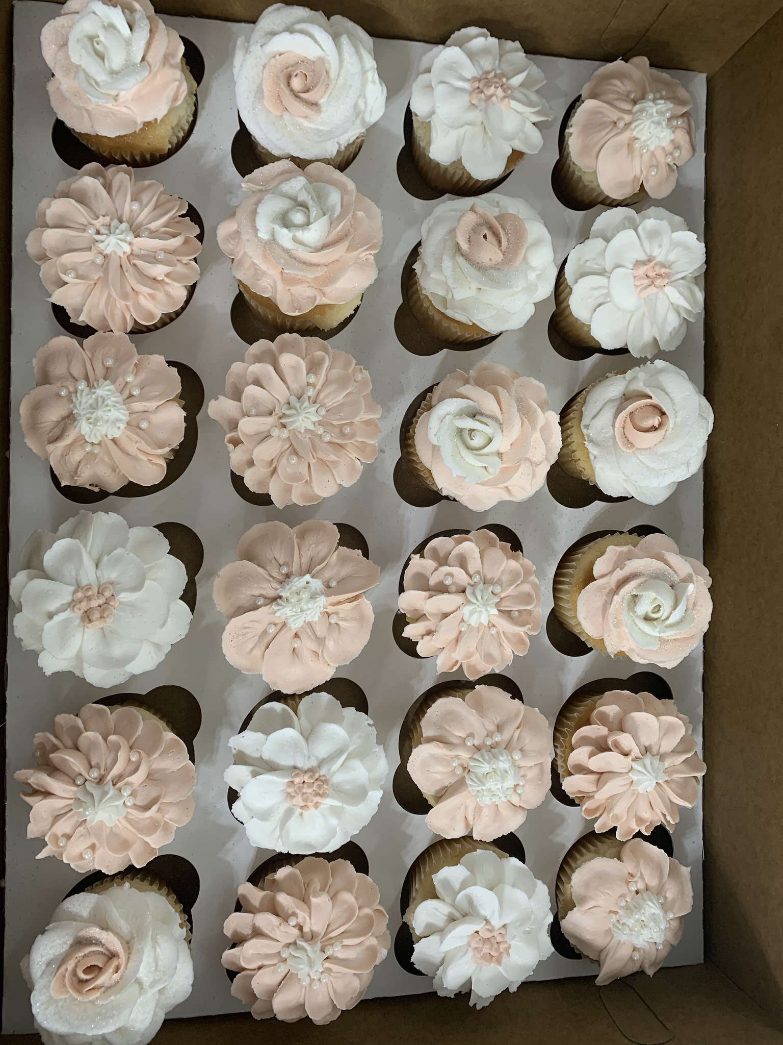 Custom Order Cakes — Cardinal Cakes & Coffee Website