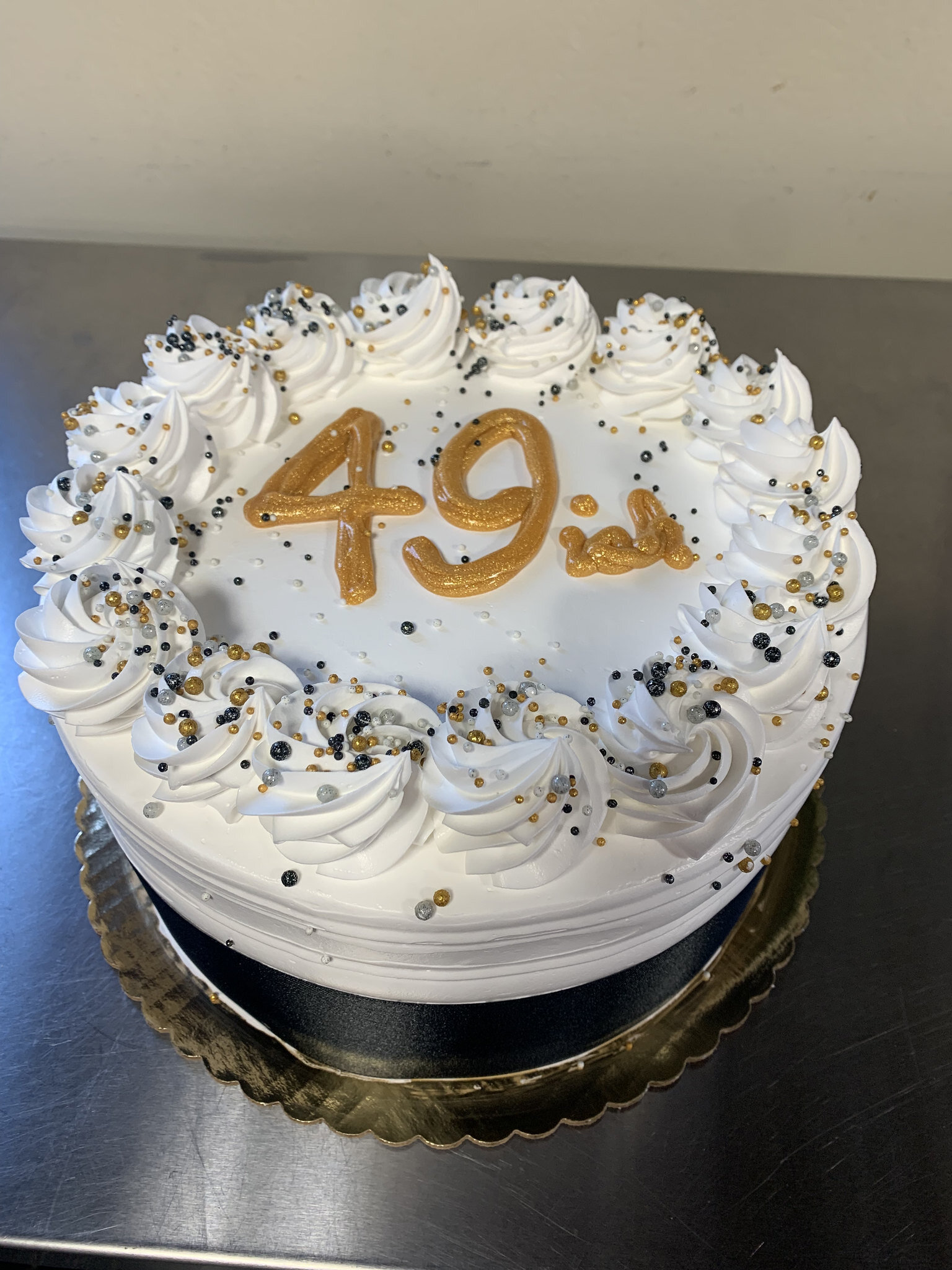 Custom Order Cakes — Cardinal Cakes & Coffee Website