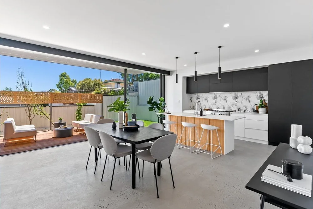 Contact — Parallel Structures