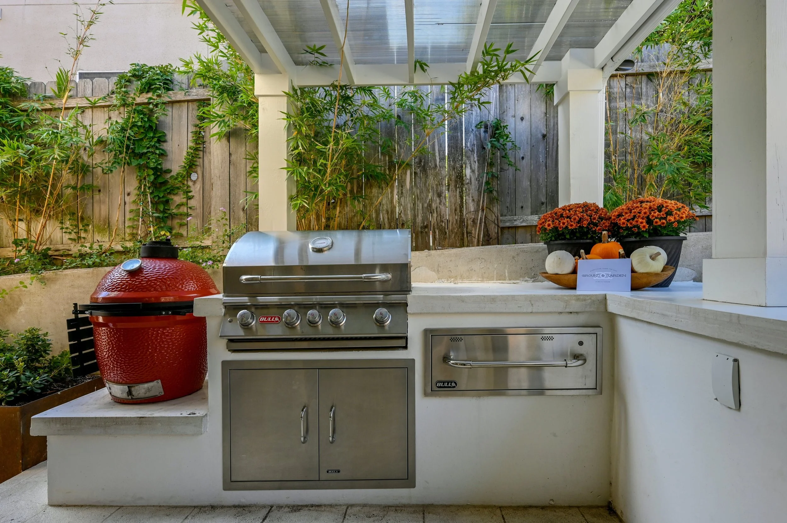 Outdoor Kitchens — GROUND & GARDEN