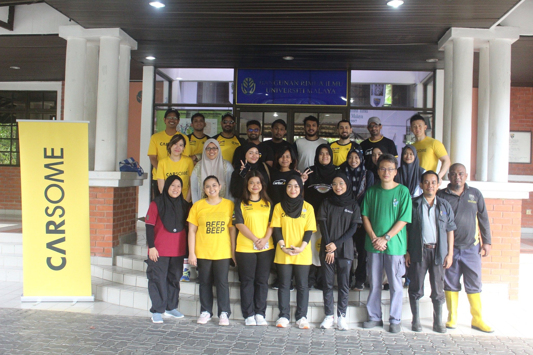 CARSOME Joins Hands with Rimba Ilmu for a Day of Giving Back to Nature ...