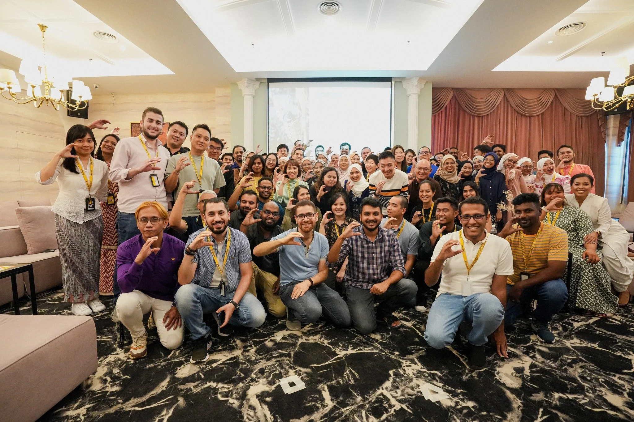 CARSOME Celebrates Raya with Togetherness and Cultural Sharing ...