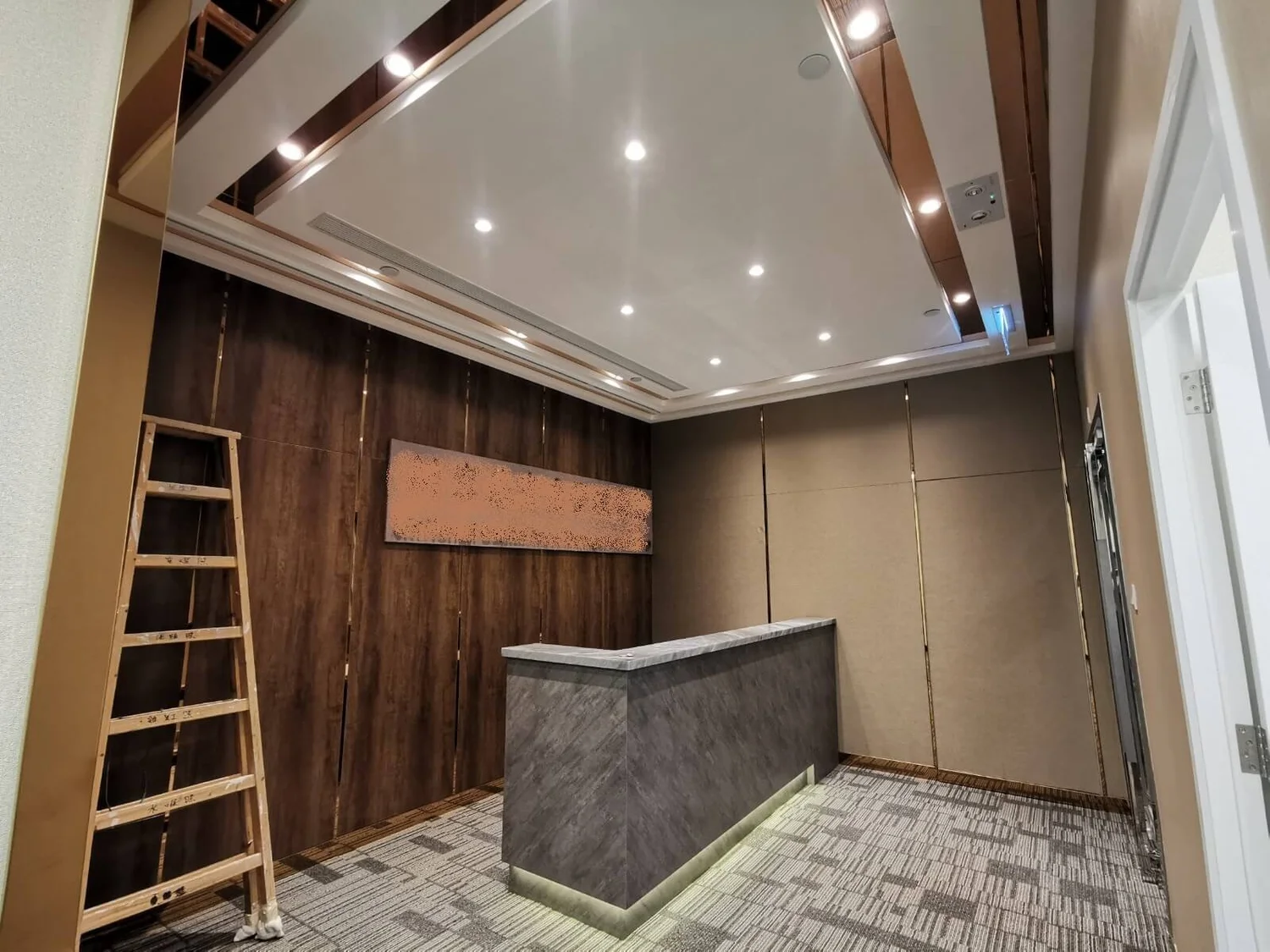 Cheung Kong Center | Office For Rent in Central — HONG KONG OFFICE ...
