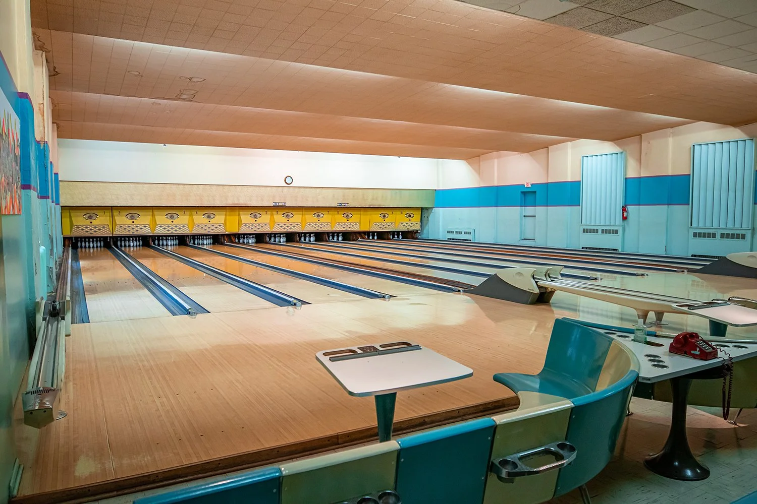 Bowling — Mahall's 20 Lanes