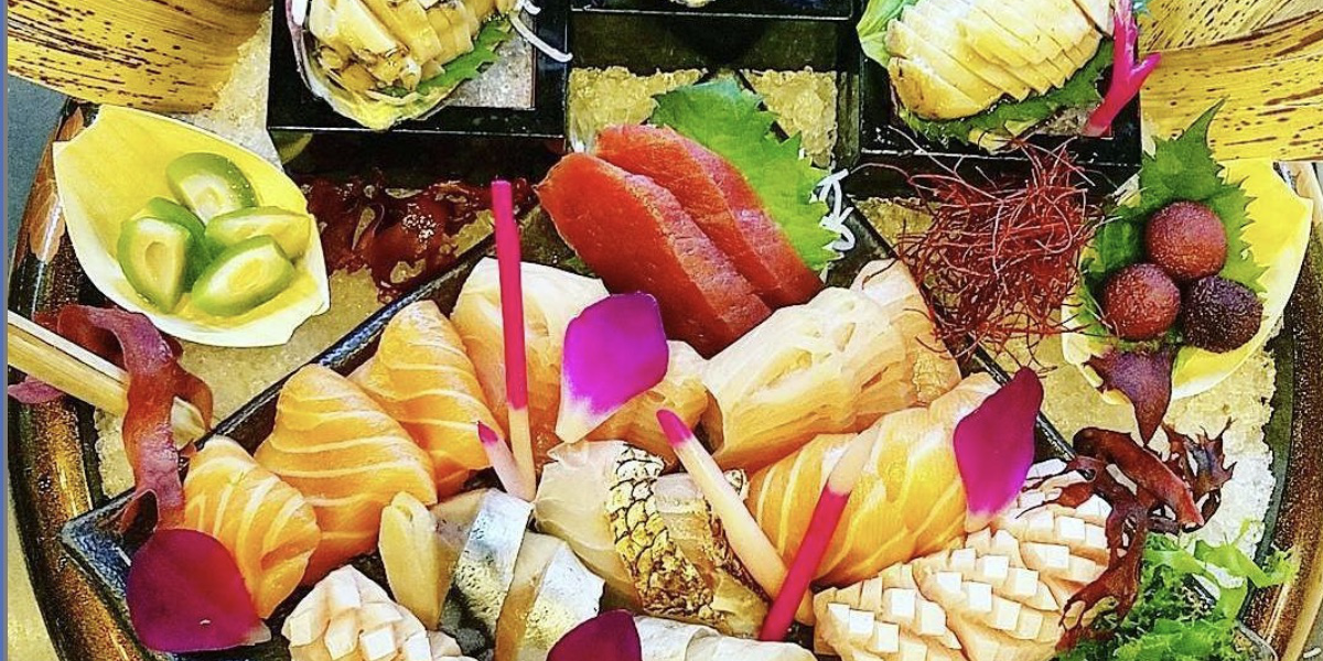 Sekushi At The Plaza