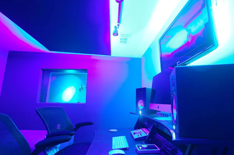 General 3 — Street Execs Studios