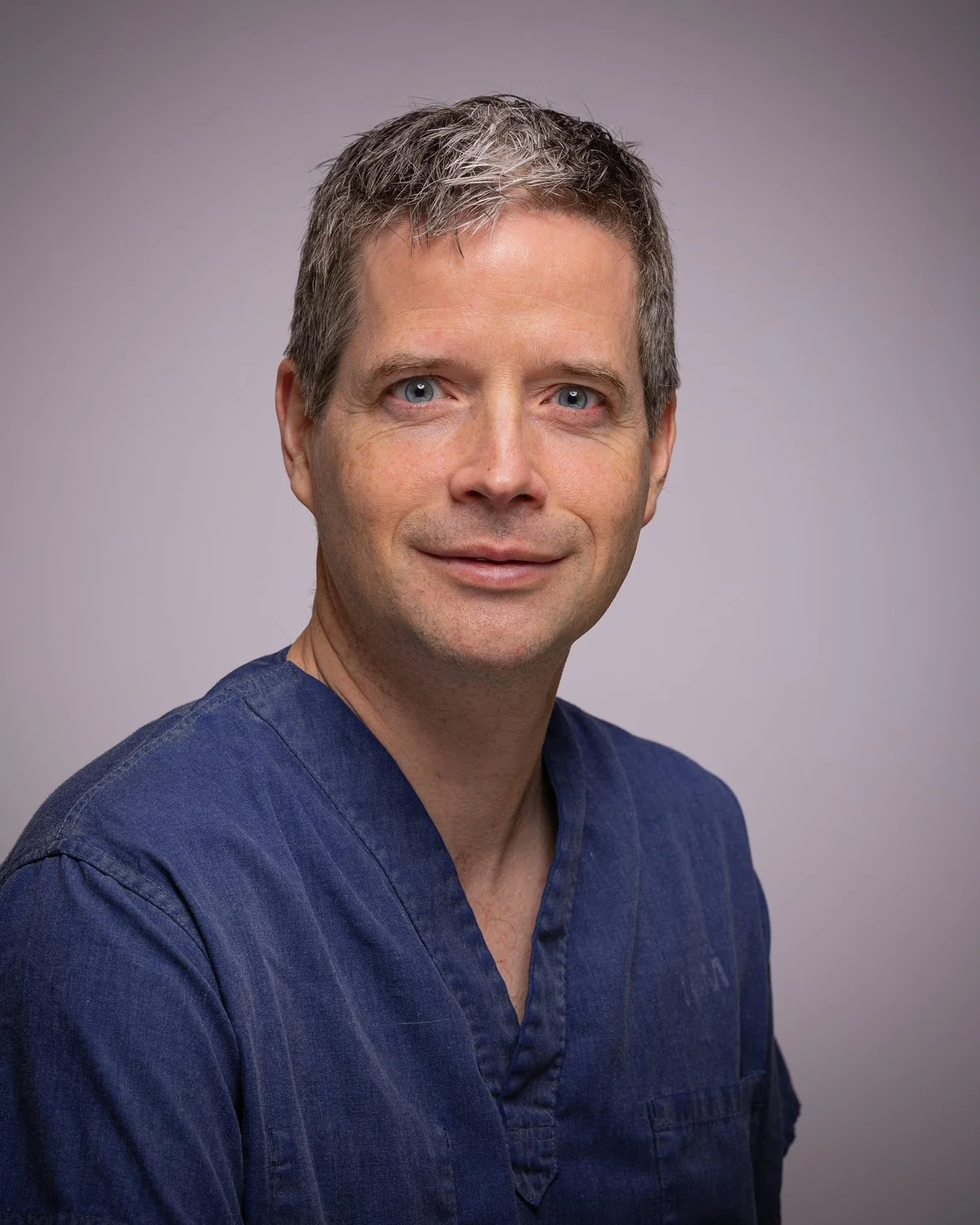 Professeurs — Programme de soins intensifs de l'adulte de l'Université ...