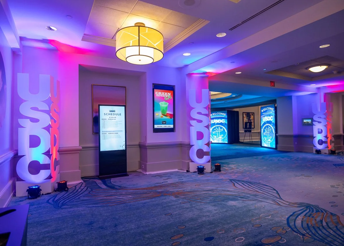 Digital Signage Service | Xpodigital — Xpodigital