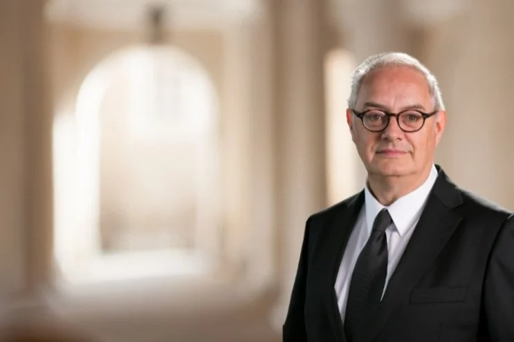 Associates — Cloisters