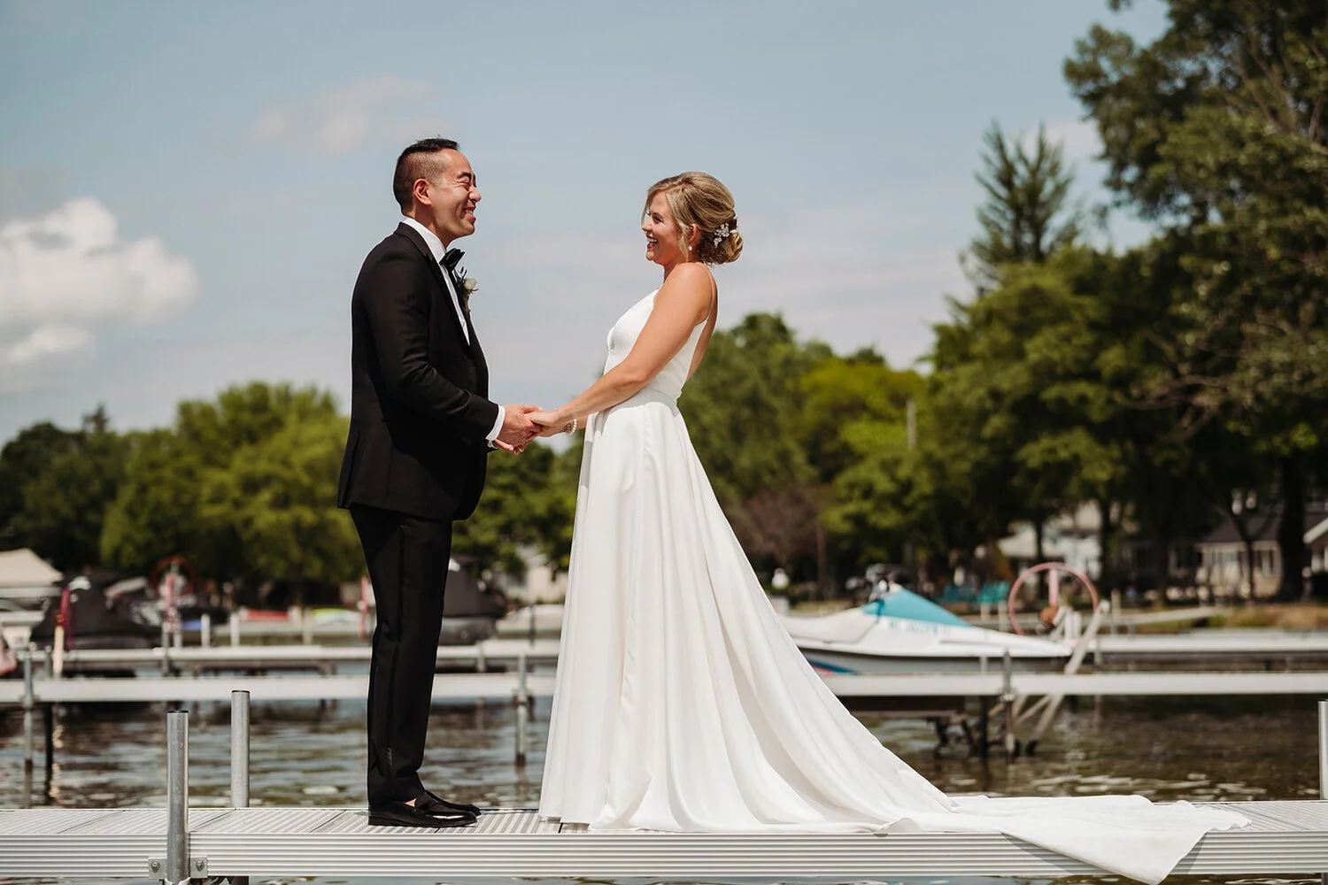 WEDDING DAY TIMELINE: TRADITIONAL OR FIRST LOOK — Swatch Studios ...