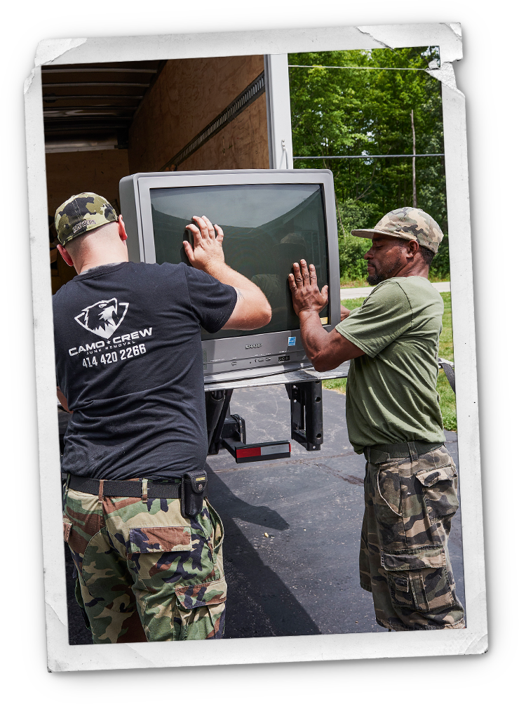 Milwaukee Junk Removal Experts | Camo Crew Junk Removal