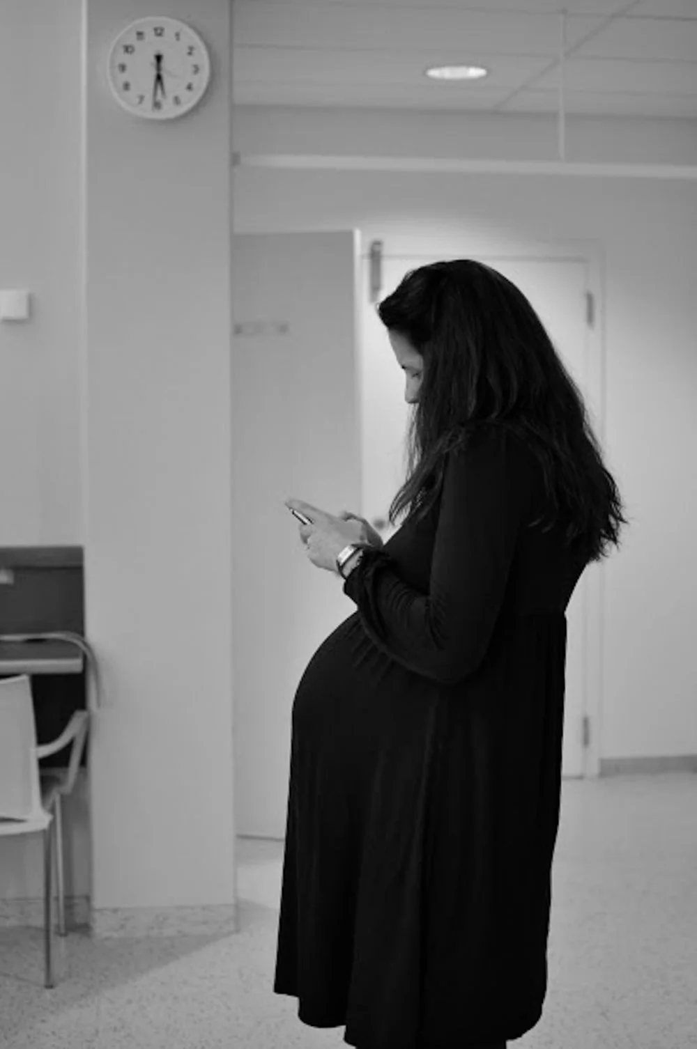 Giving birth naturally -- preparing for a natural (home?) birth ...