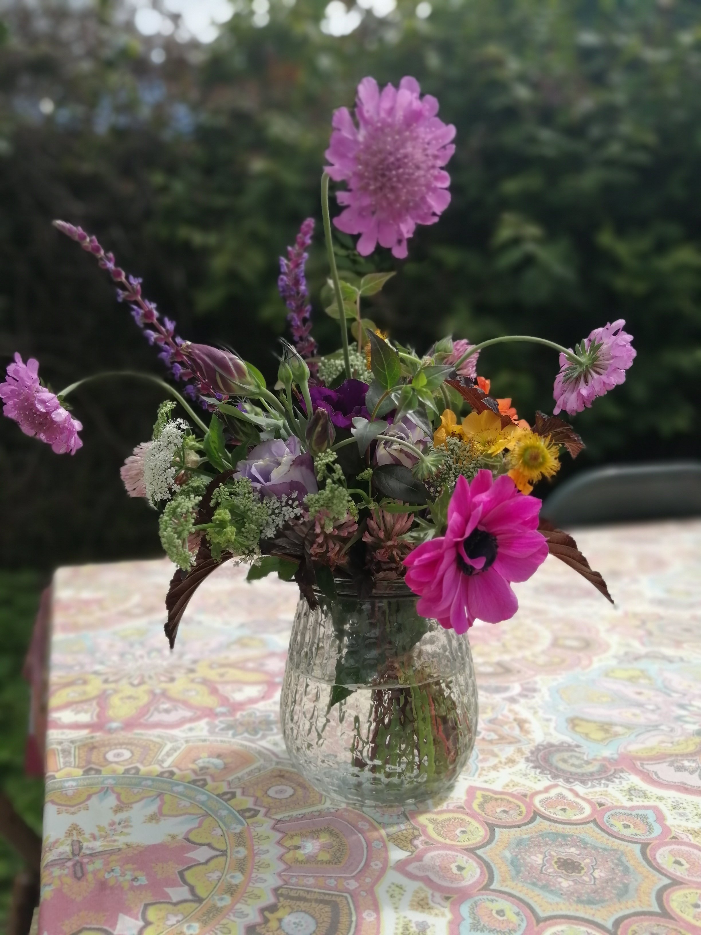 Elizabeth Recycled Glass Hanging Vase — Howie & the Flowers