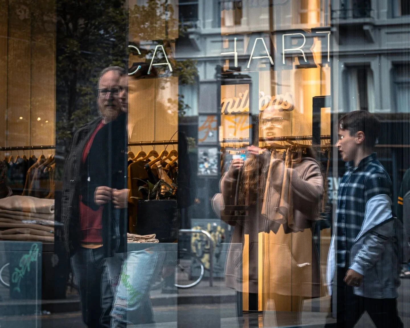 Dave Carl Lawrence - Long Exposure Street Photographer