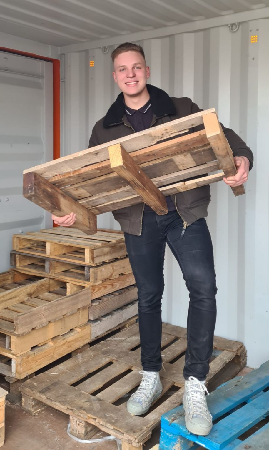 Houten pallets gratis laten ophalen bij u thuis of bedrijf? Palleta!
