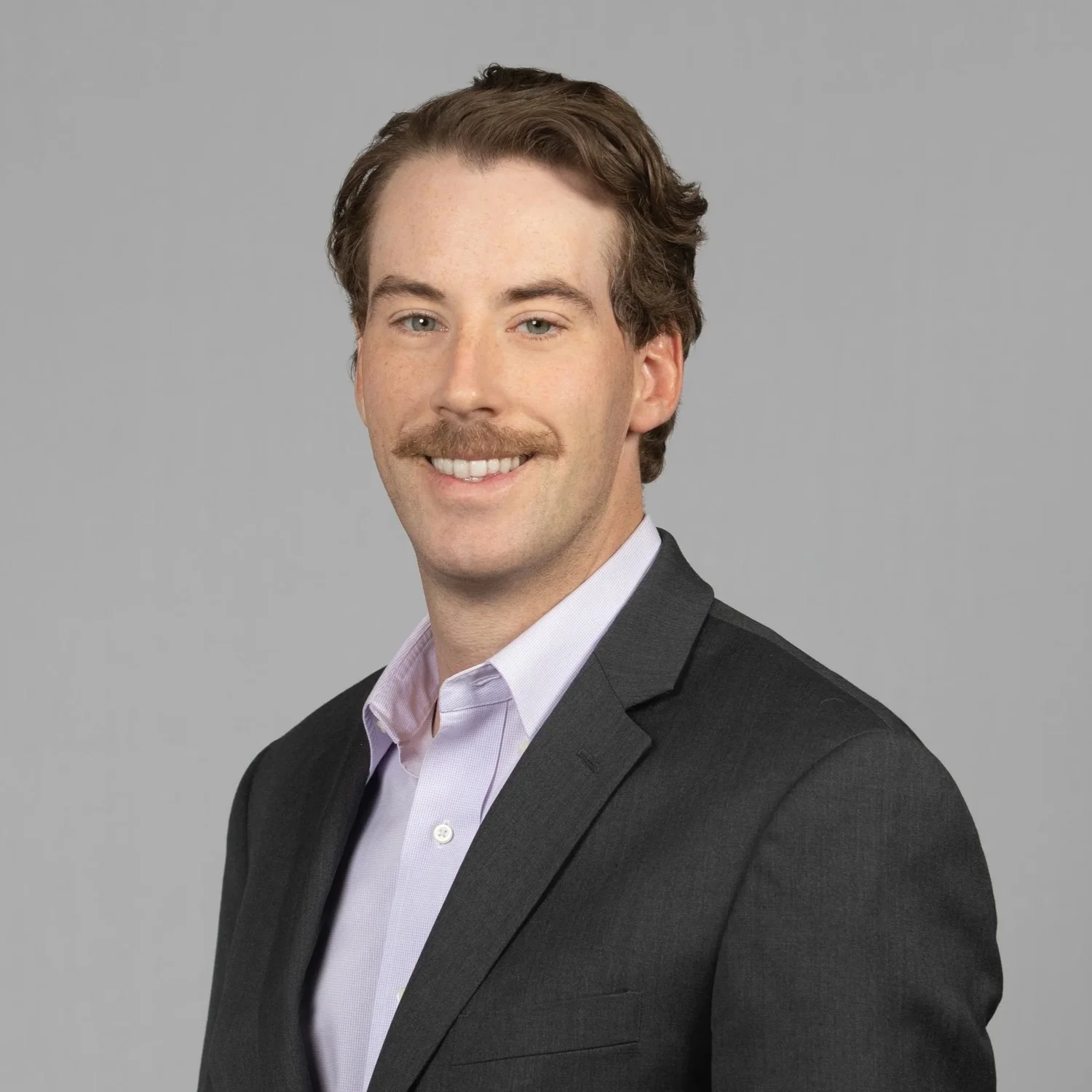 Meet the Team - JR Capital