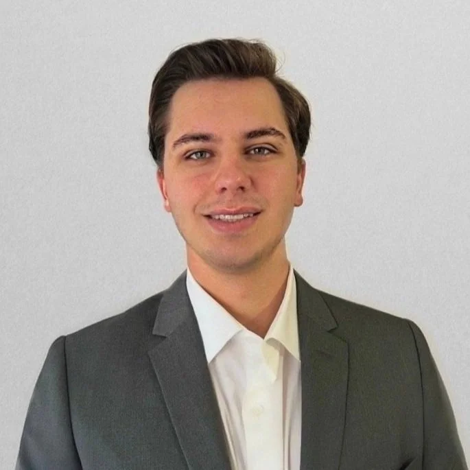 Meet the Team - JR Capital