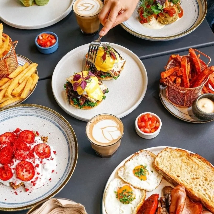 Leaf Cafe & Co. — LACHLAN'S SQUARE VILLAGE