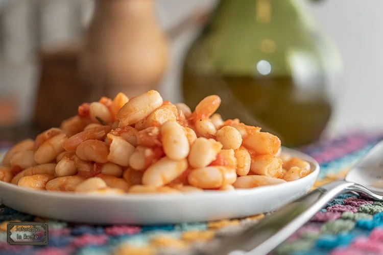 The Best Recipe For Tuscan Beans In Tomato Sauce