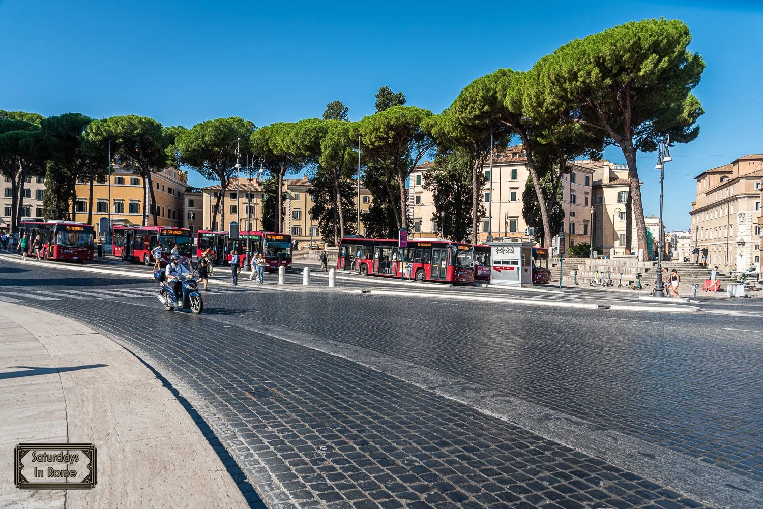 A Rome Shopping Mall Is A Great Experience For Tourists