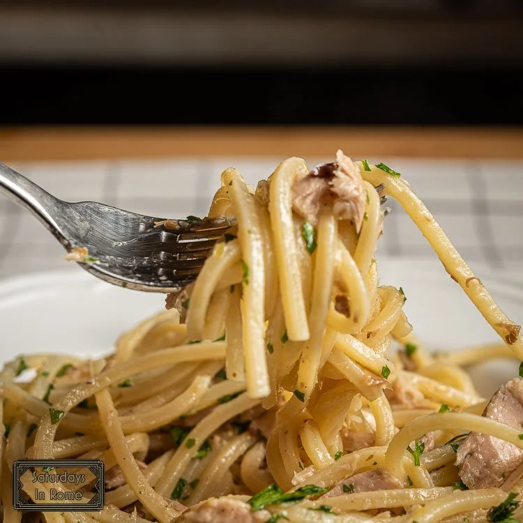 This Lemon Tuna Pasta Recipe Is A Tasty Summer Delight