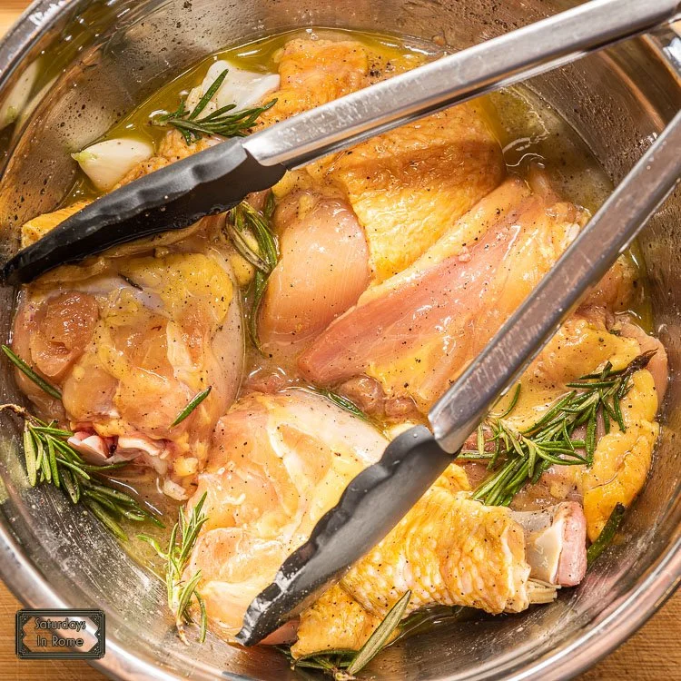 A Simple And Traditional Italian Chicken Cacciatore Recipe