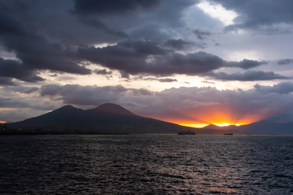 A Day Trip To Naples From Rome Is Easy And Worth It