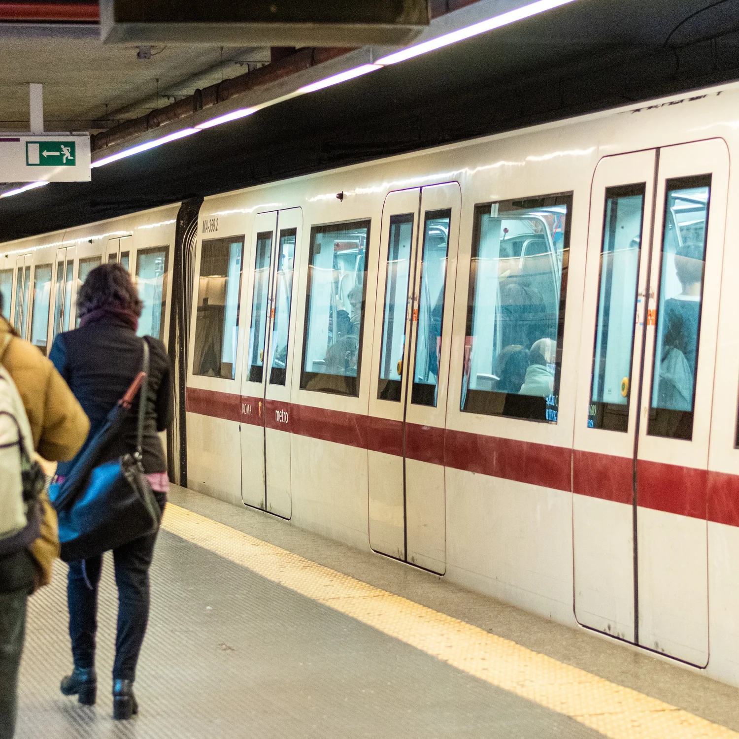 Easily Navigate Rome By Subway