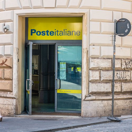 Understanding The National Postal Service In Italy