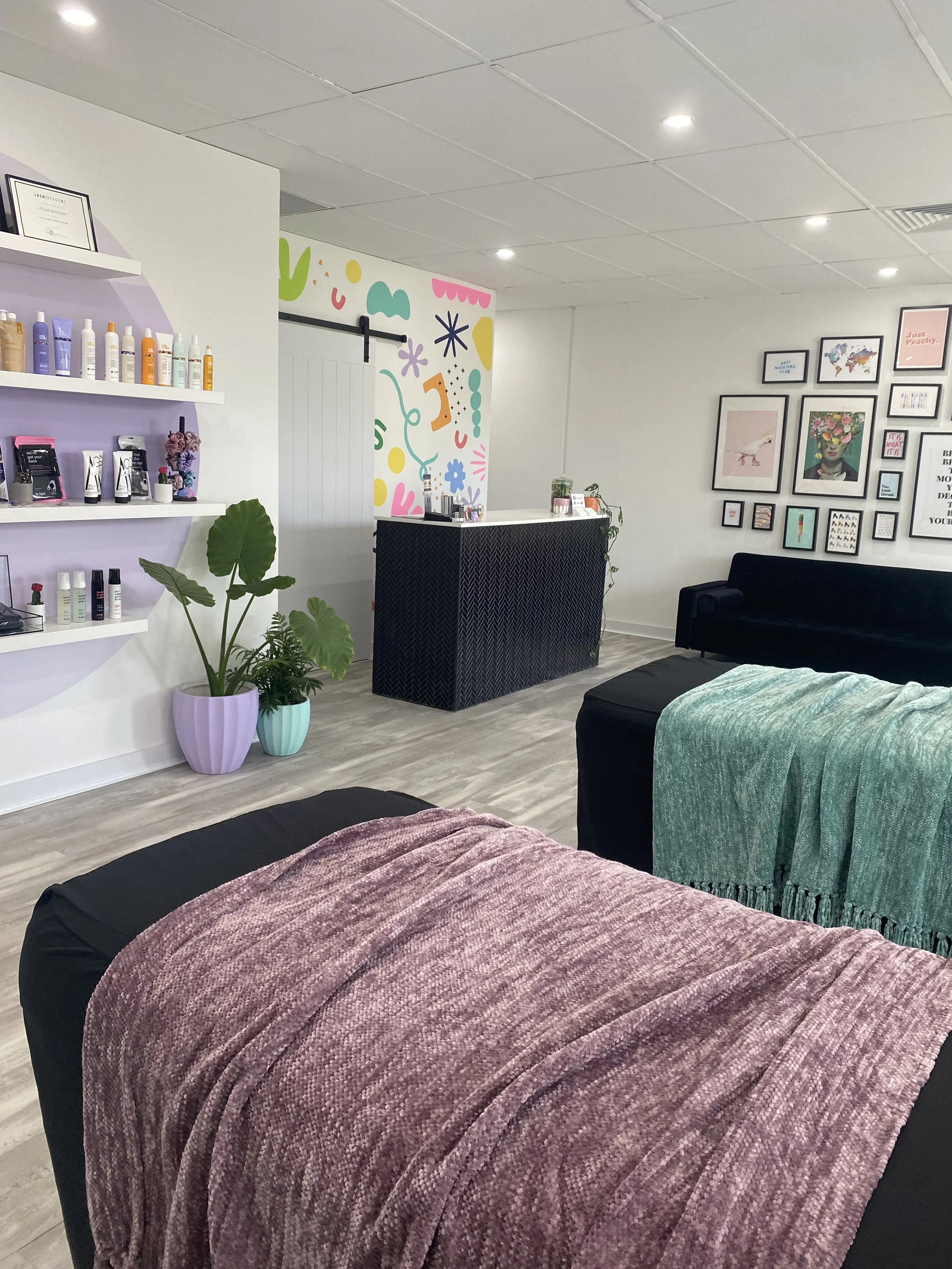 Lash extensions, brow waxing & tinting | Unreal Artistry, Beaconsfield