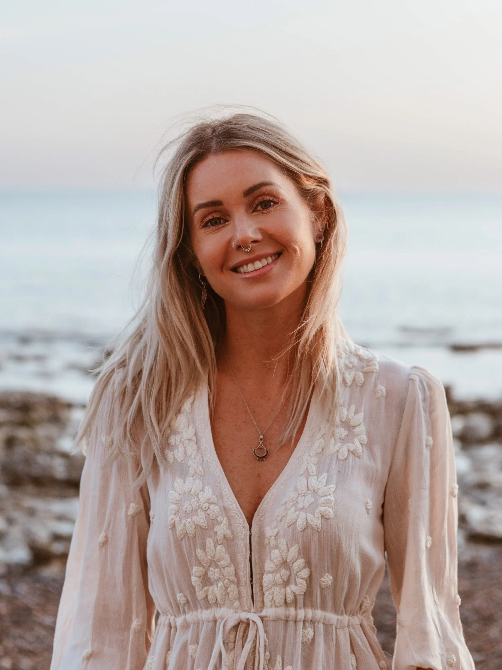 Corinne Elizabeth - Mindset & Emotional Wellbeing Coach