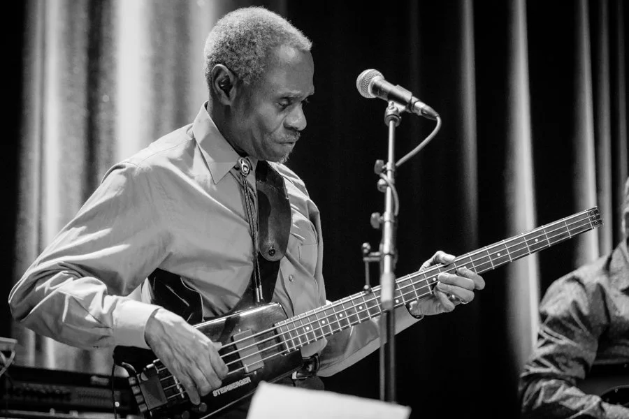 Biography | Explore Musical Mastery — Jerome Harris