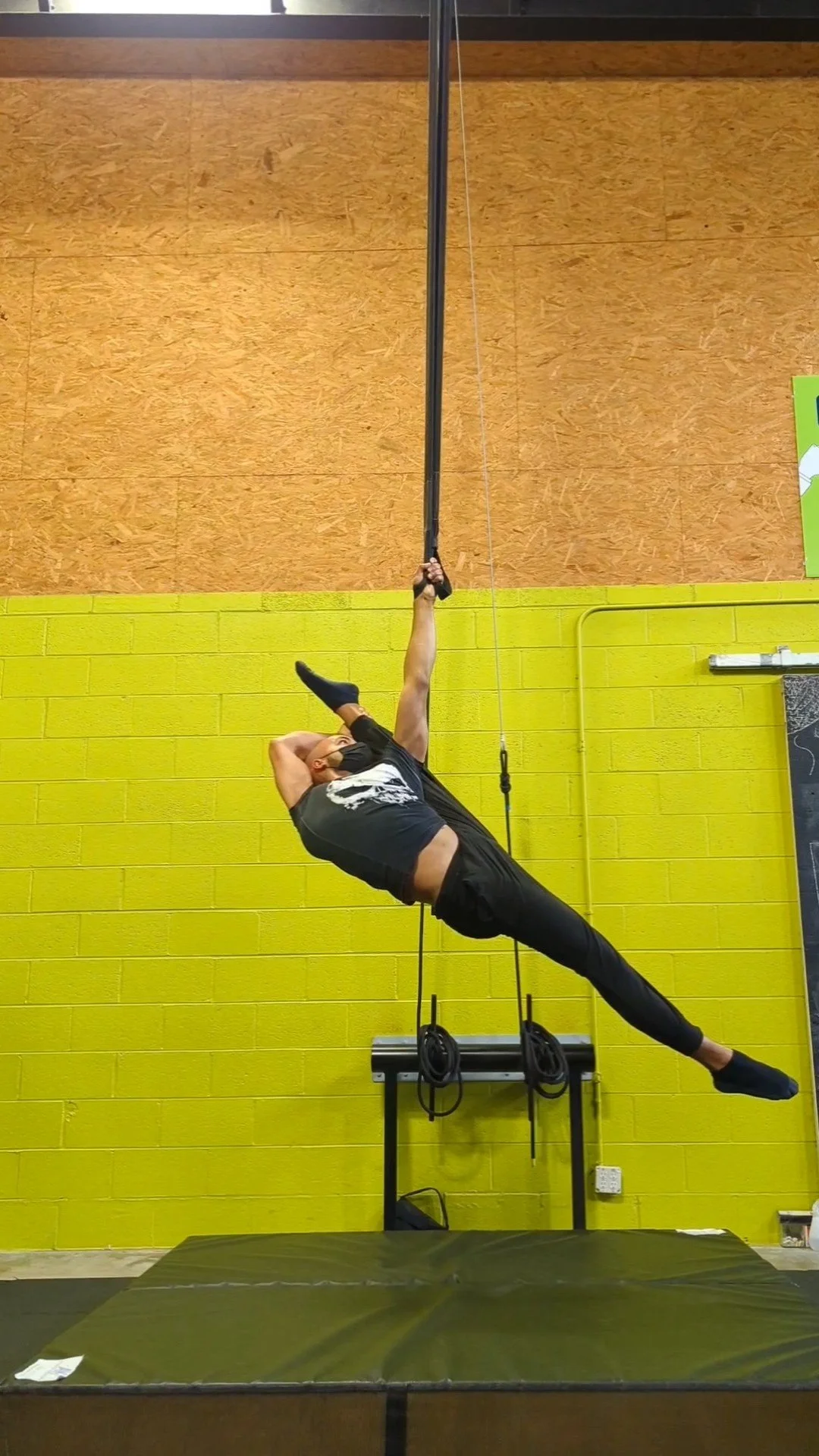 Class Sign Up — Detroit Flyhouse