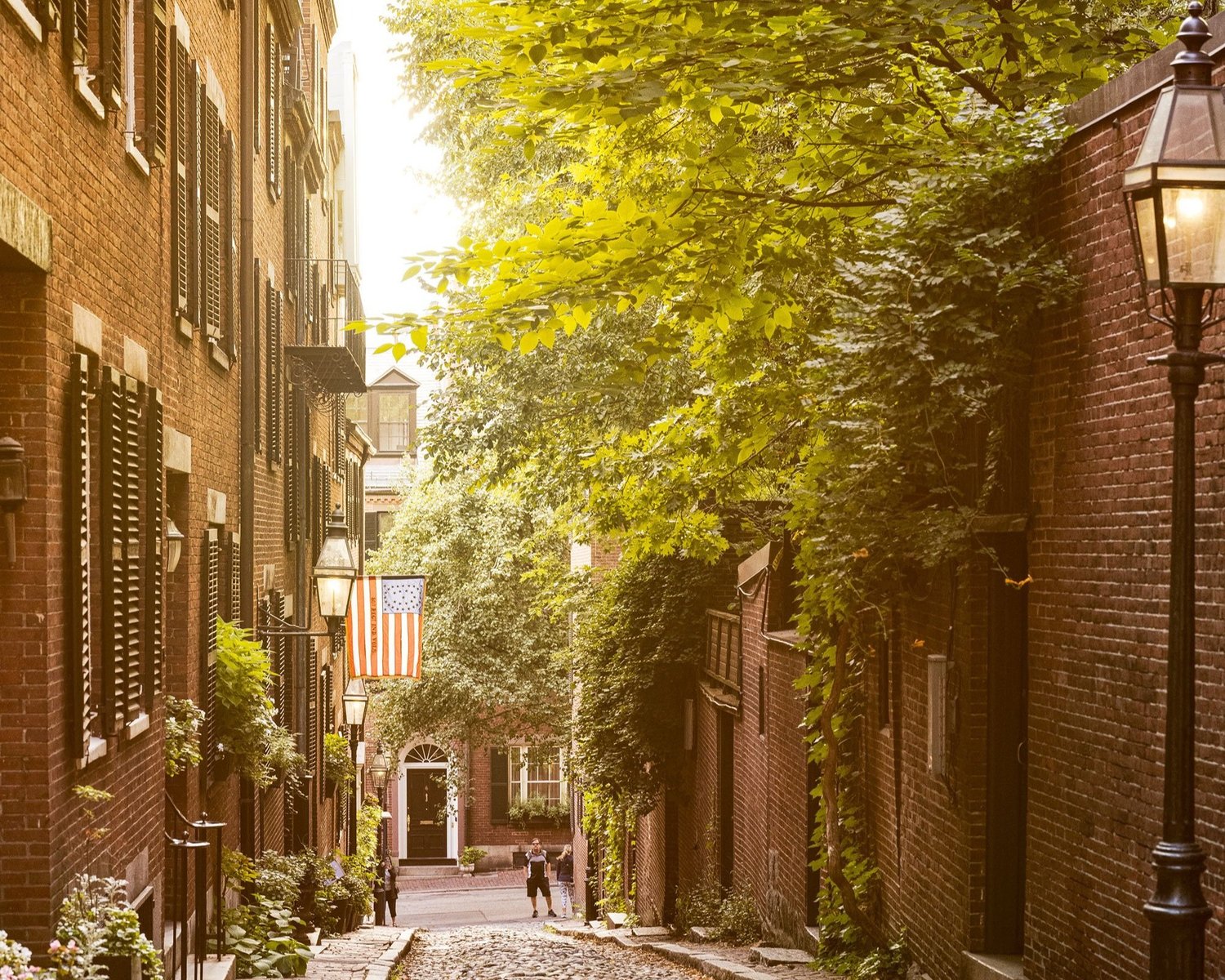 Neighborhood — Beacon Hill Hotel