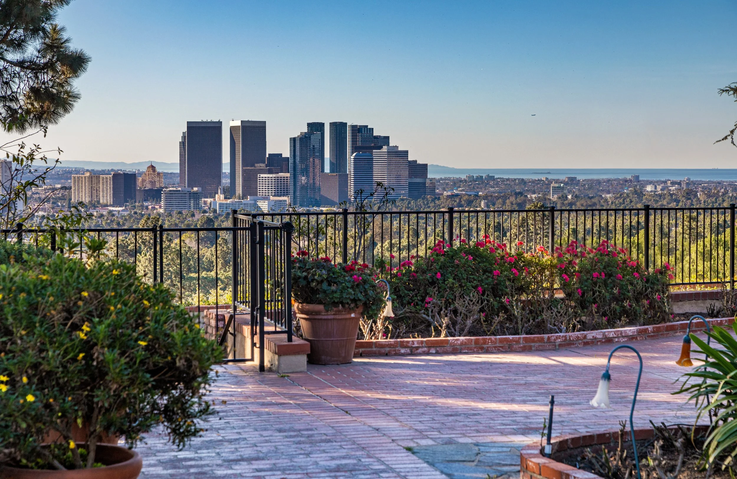 Gallery — 1005 North Alpine Drive