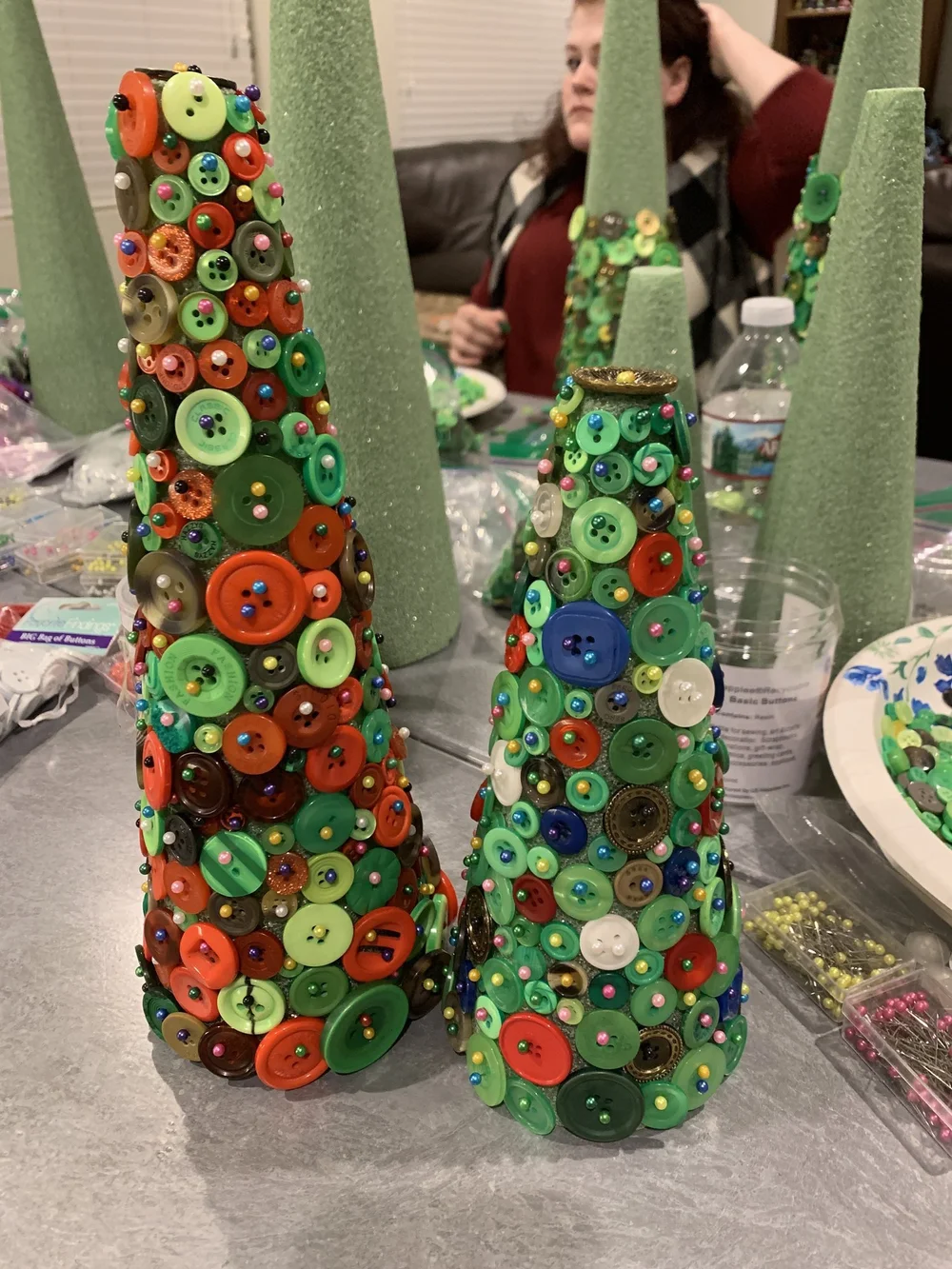 Button Tree Christmas Craft — Katie the Creative Lady | Create, Capture ...